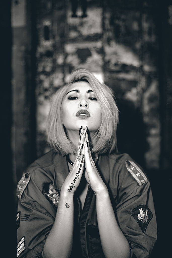 Shei Phan: On a Mission in Shei Land – Deviation